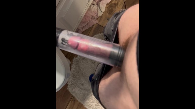 How To Use Penis Pump - xxx Mobile Porno Videos & Movies - iPornTV.Net
